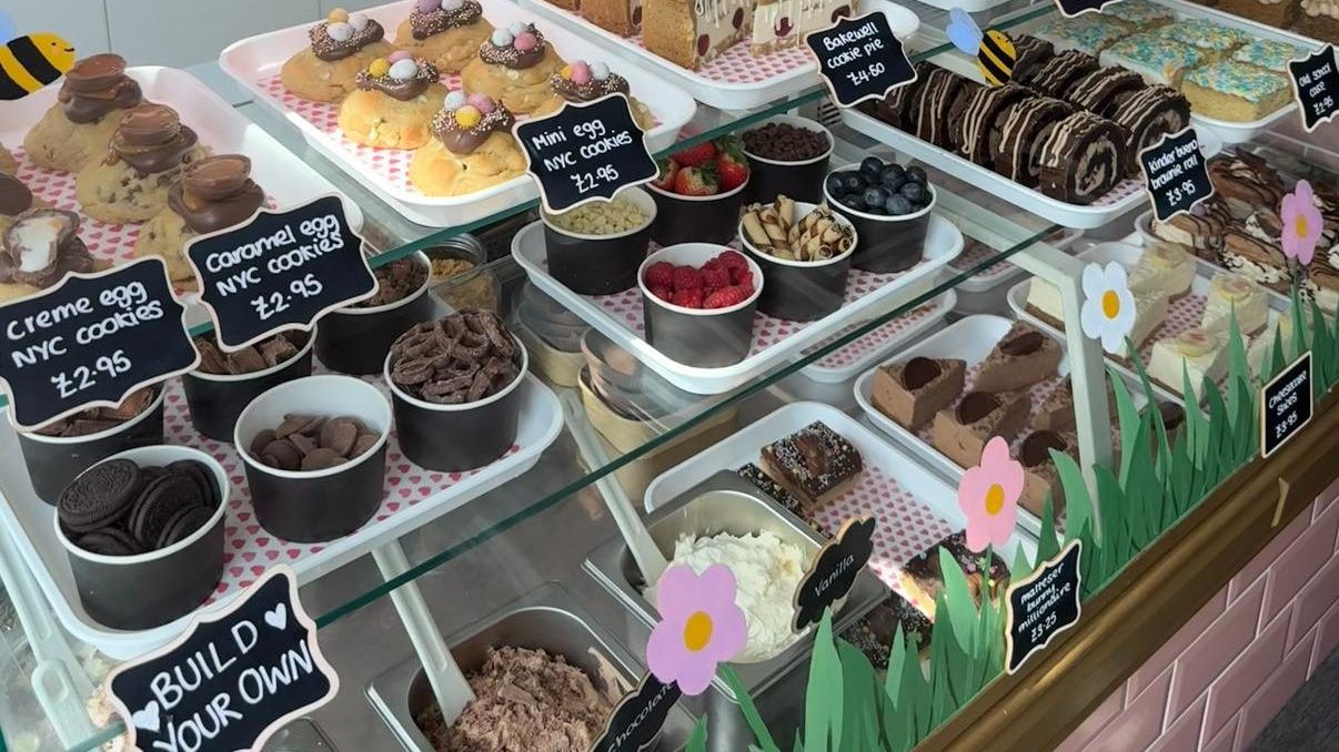 Lady B's Cakery in Mablethorpe, Lincolnshire